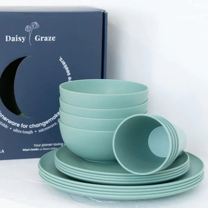 Daisy Graze 16 Piece Dinnerware Set – Adventure Snacks