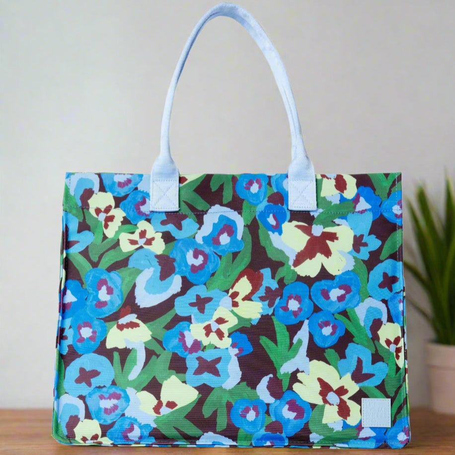 The Somewhere Co Ultimate Tote Bag – Adventure Snacks